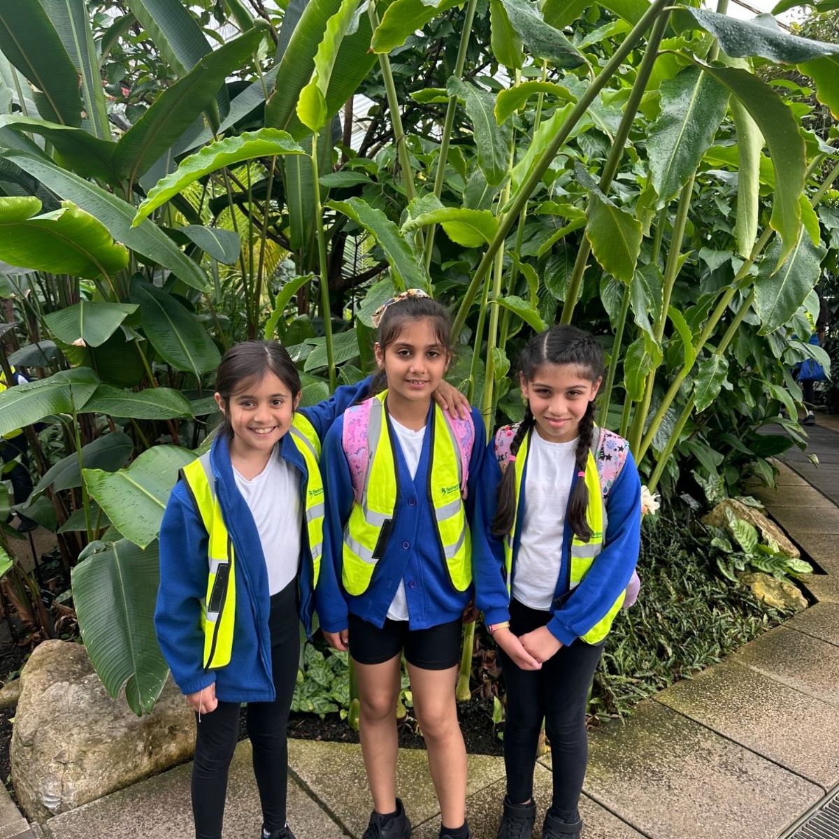 Belmore Primary School - Year 3 Trip to Kew Gardens